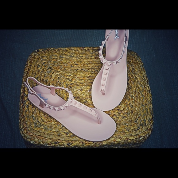 Qupid | Shoes | Qupid Calis | Poshmark